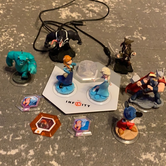 Disney | Toys | Disney Infinity Portal And Figures | Poshmark